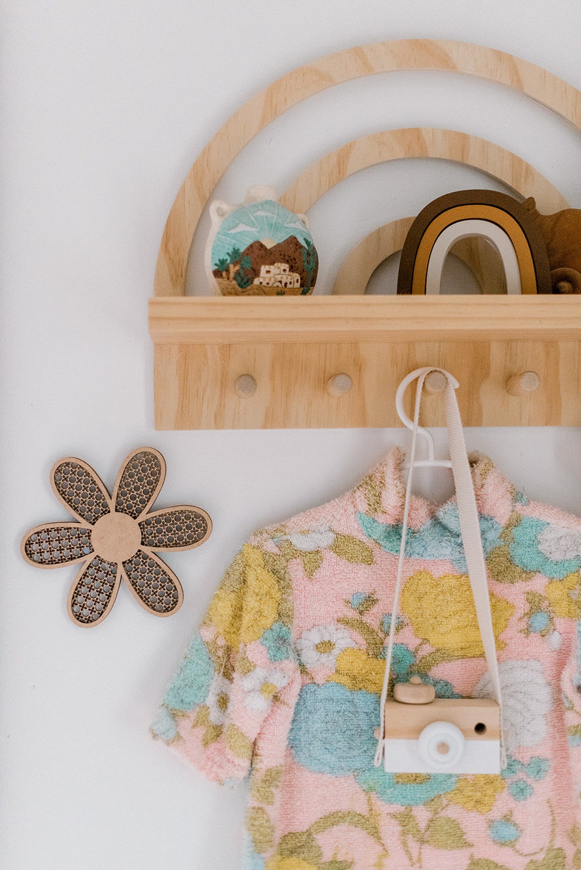 Rattan Wooden Daisies Daisy Wall Decor Daisy Nursery Decor - Etsy