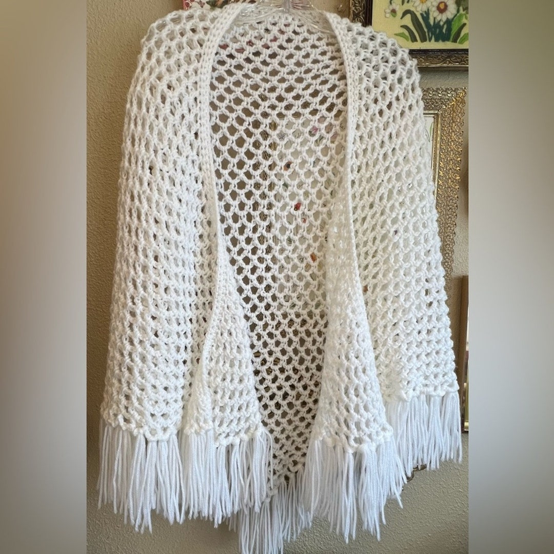 Vintage White Boho Cottagecore Shawl Wrap Loose Knit Fringe Bridal One ...