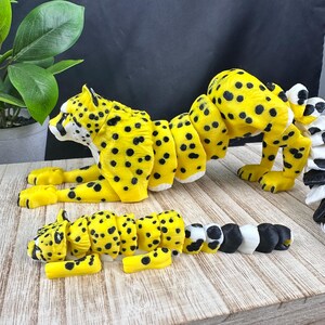 3D Printed Articulating Cheetah - Custom Sizing - Flexi Cheetah ...