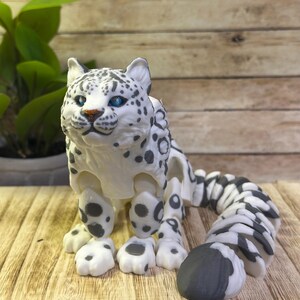 3D Printed Articulating Snow Leopards - Custom Sizing - Flexi Snow ...