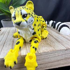 3D Printed Articulating Cheetah - Custom Sizing - Flexi Cheetah ...