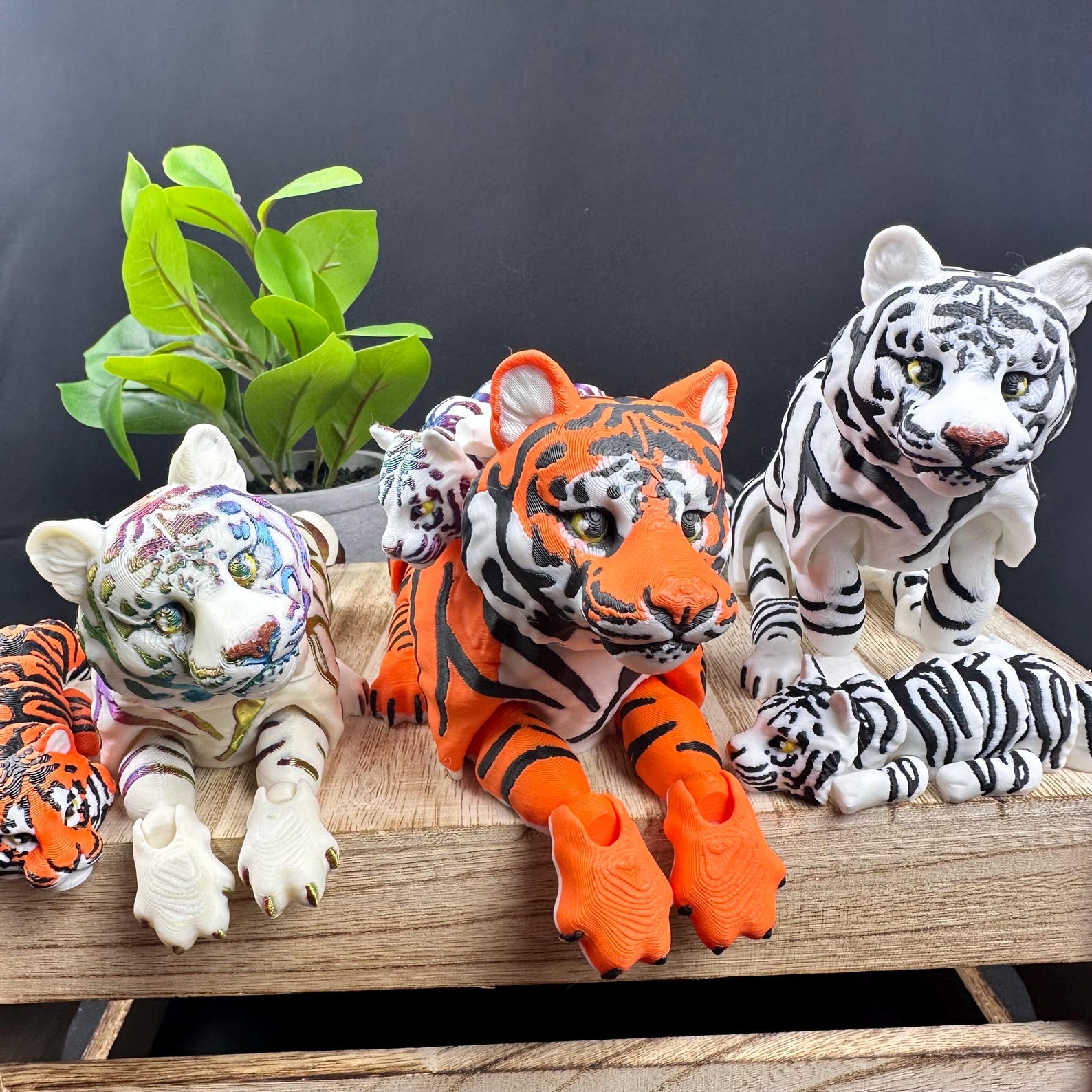 3D Printed Articulating Tigers - Custom Colors and Sizes - Keychain ...