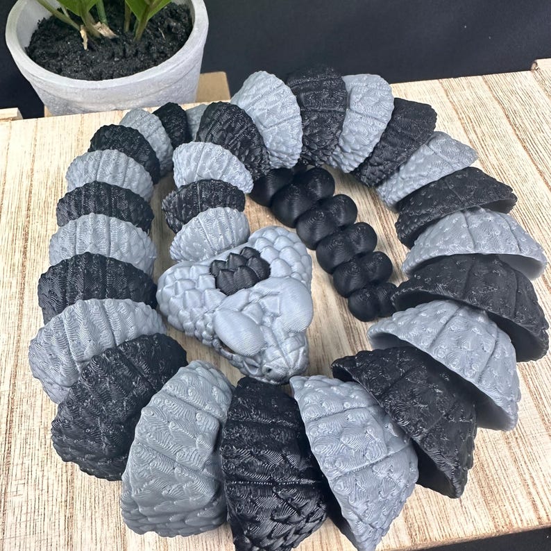 Articulating 3D Printed Rattlesnake - Retractable Fangs - Working ...