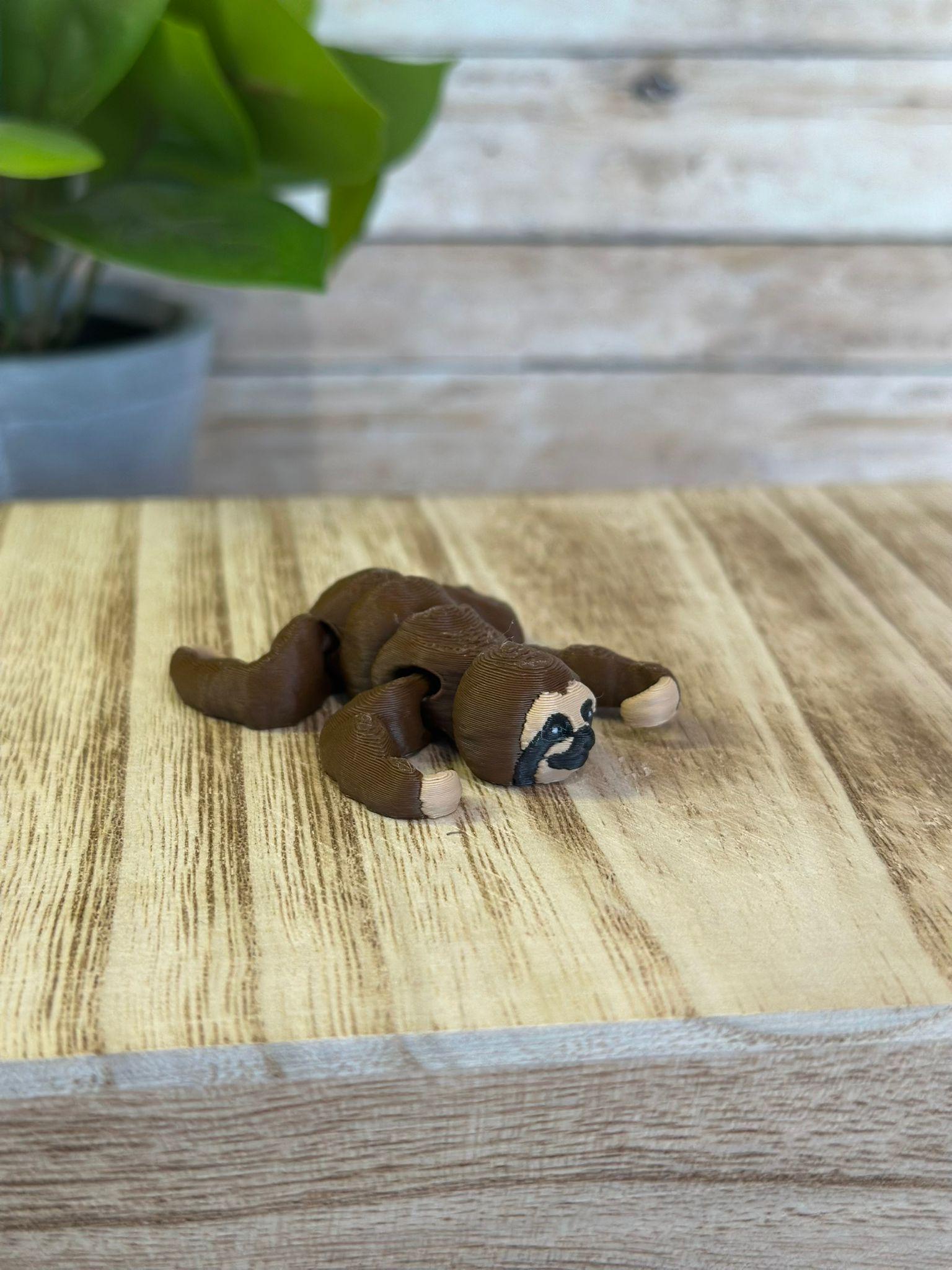 3D Printed Articulating Sloth - Posable Hanging Decor - Keychain Option ...