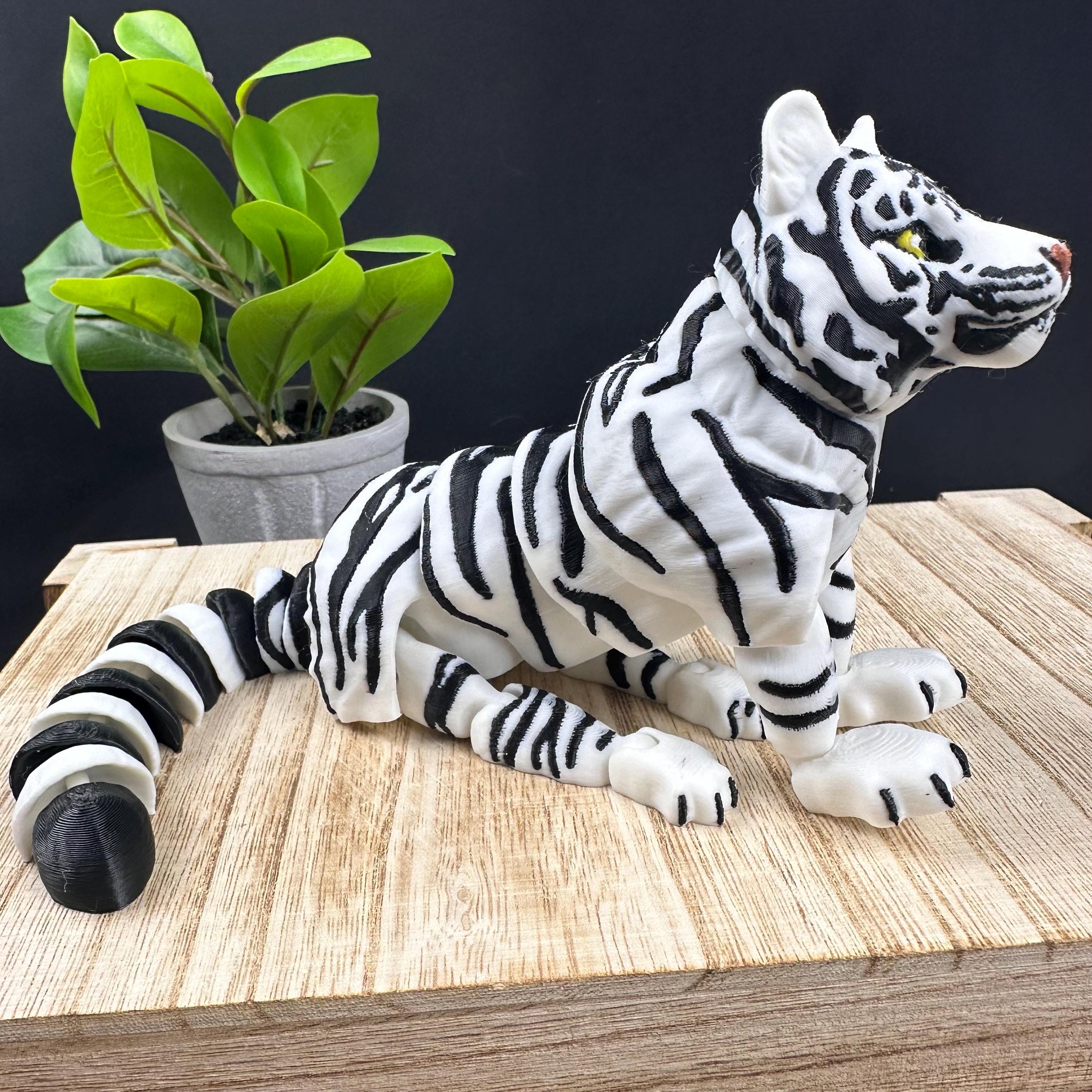 3D Printed Articulating Tigers - Custom Colors and Sizes - Keychain ...