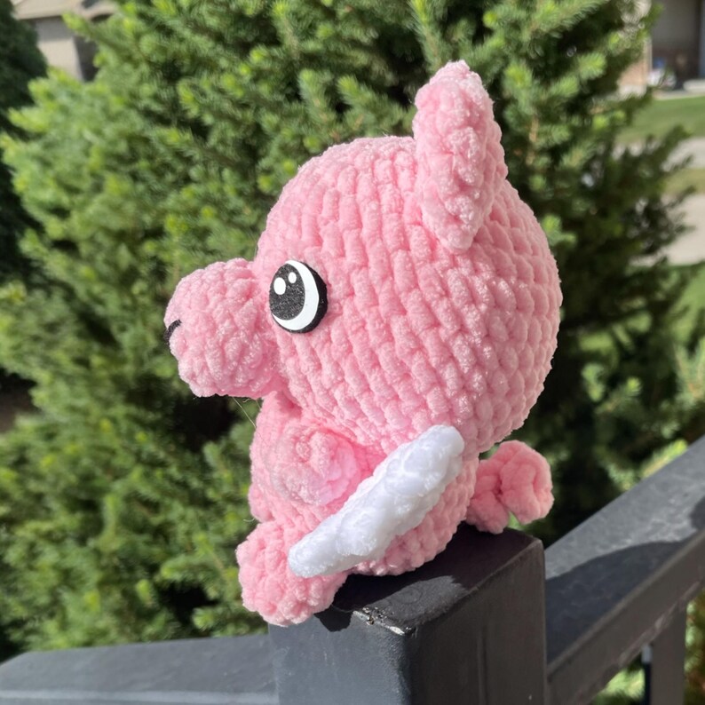 Crocheted Flying Pig, Pink Pig With Wings. - Etsy