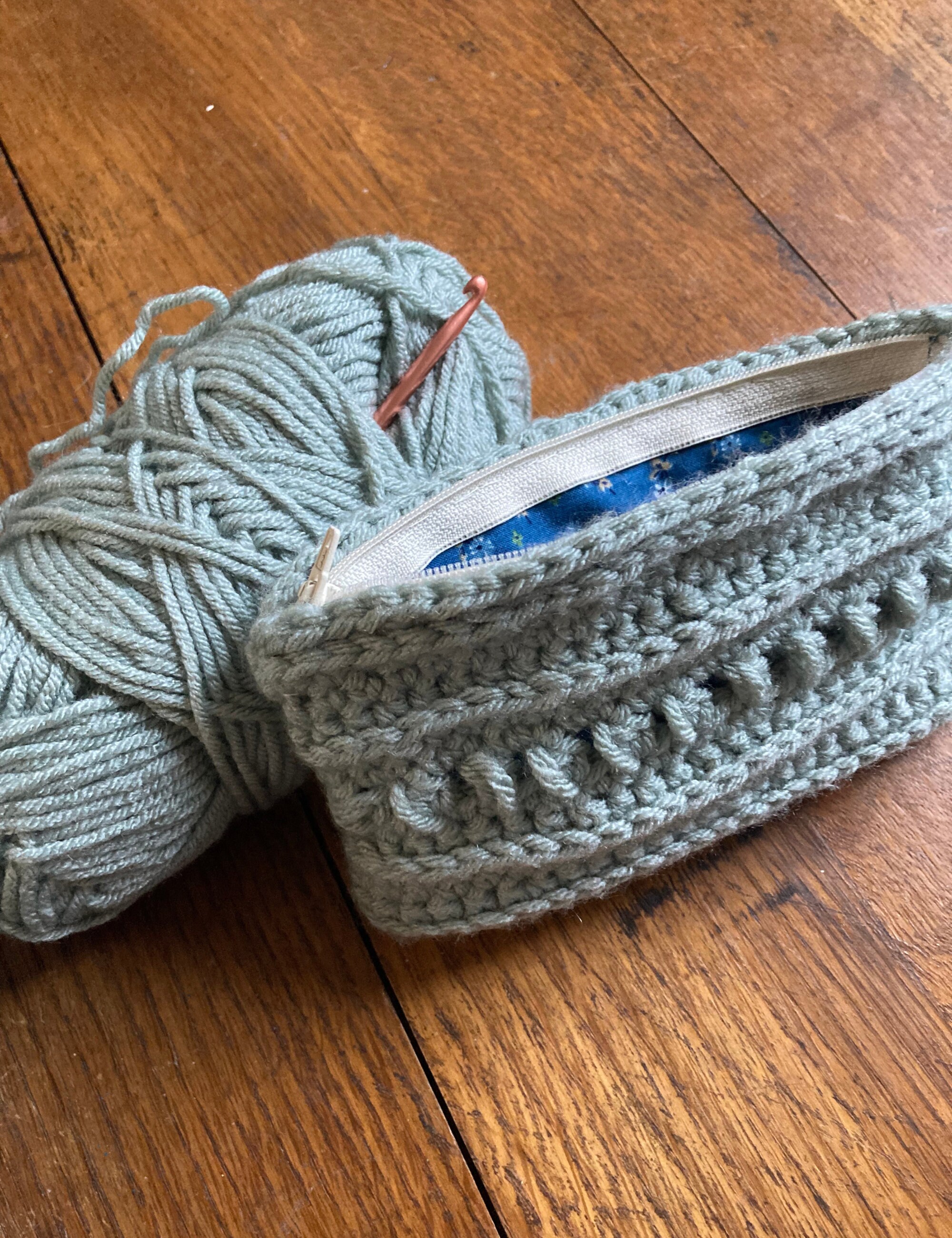 Mini Zippered Pouch Crochet Pattern - Small Pouch With Fabric Lining ...