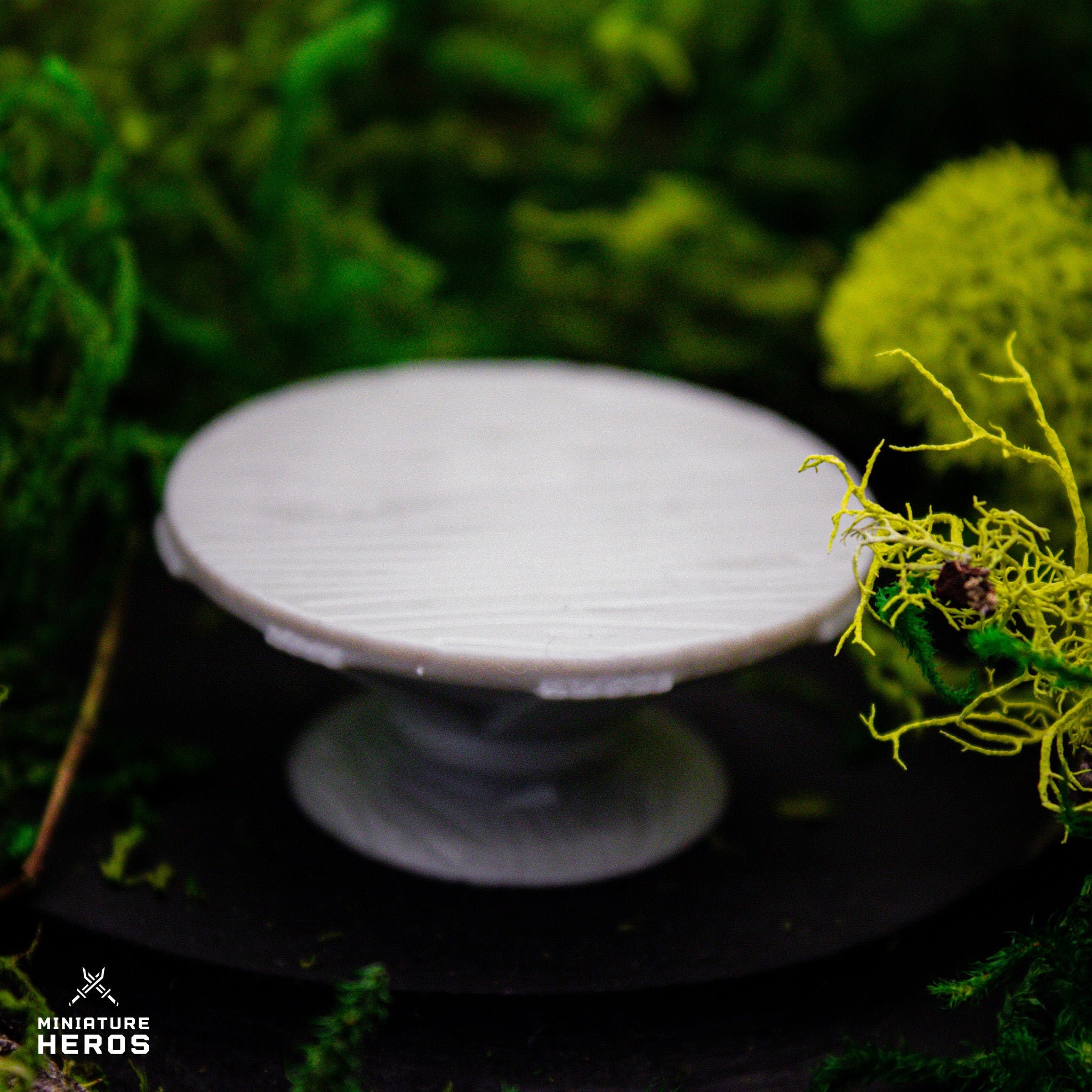 Monster Mimic Table Set - Etsy