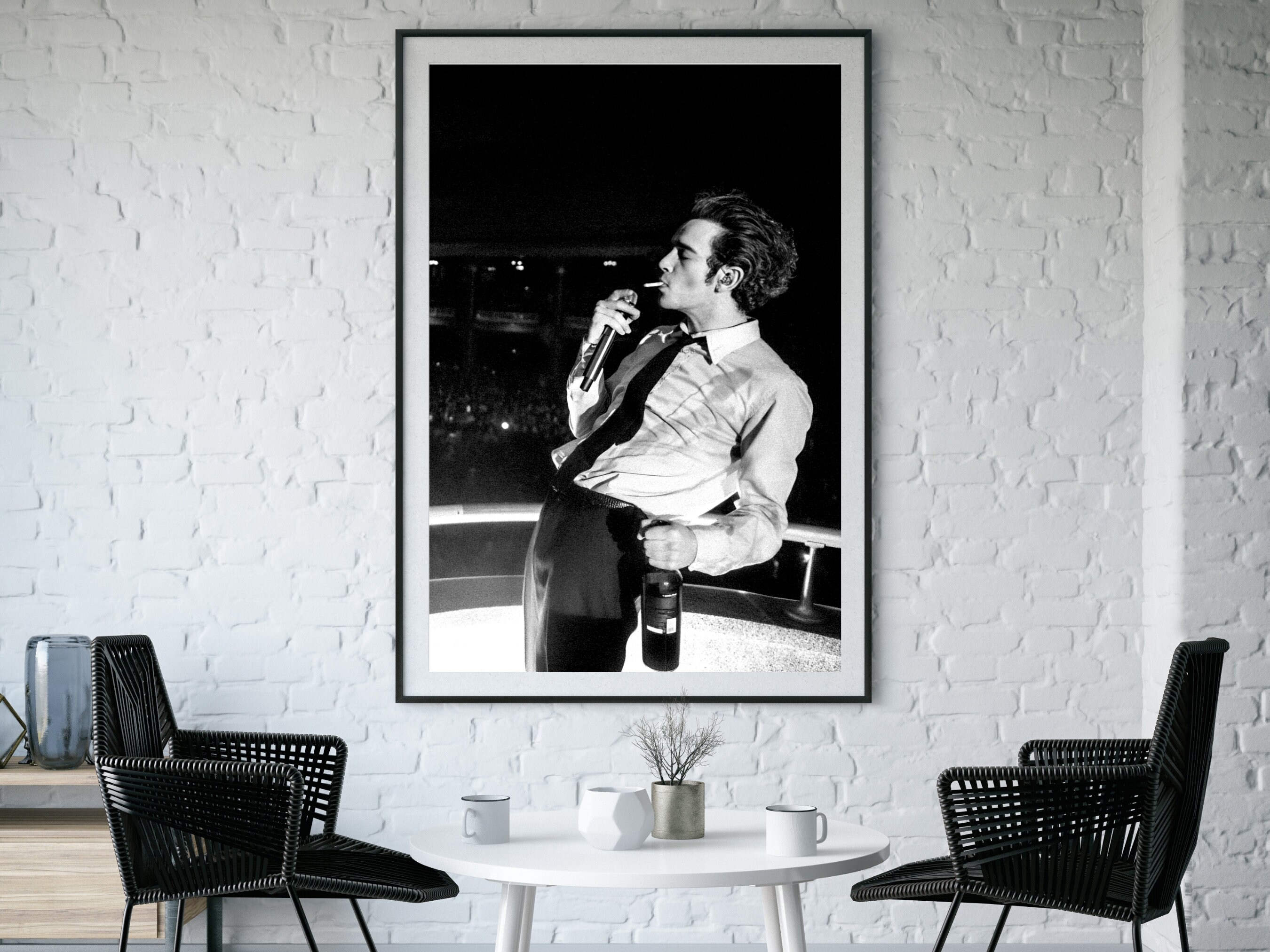 Matty Healy Smoking Poster The 1975 Print Black and White - Etsy México