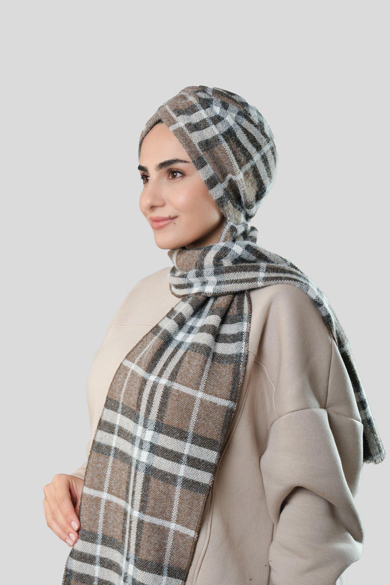 Winter Hijab Scarf With Attached Wrap | Jakar Plaid Headscarf in Grey ...