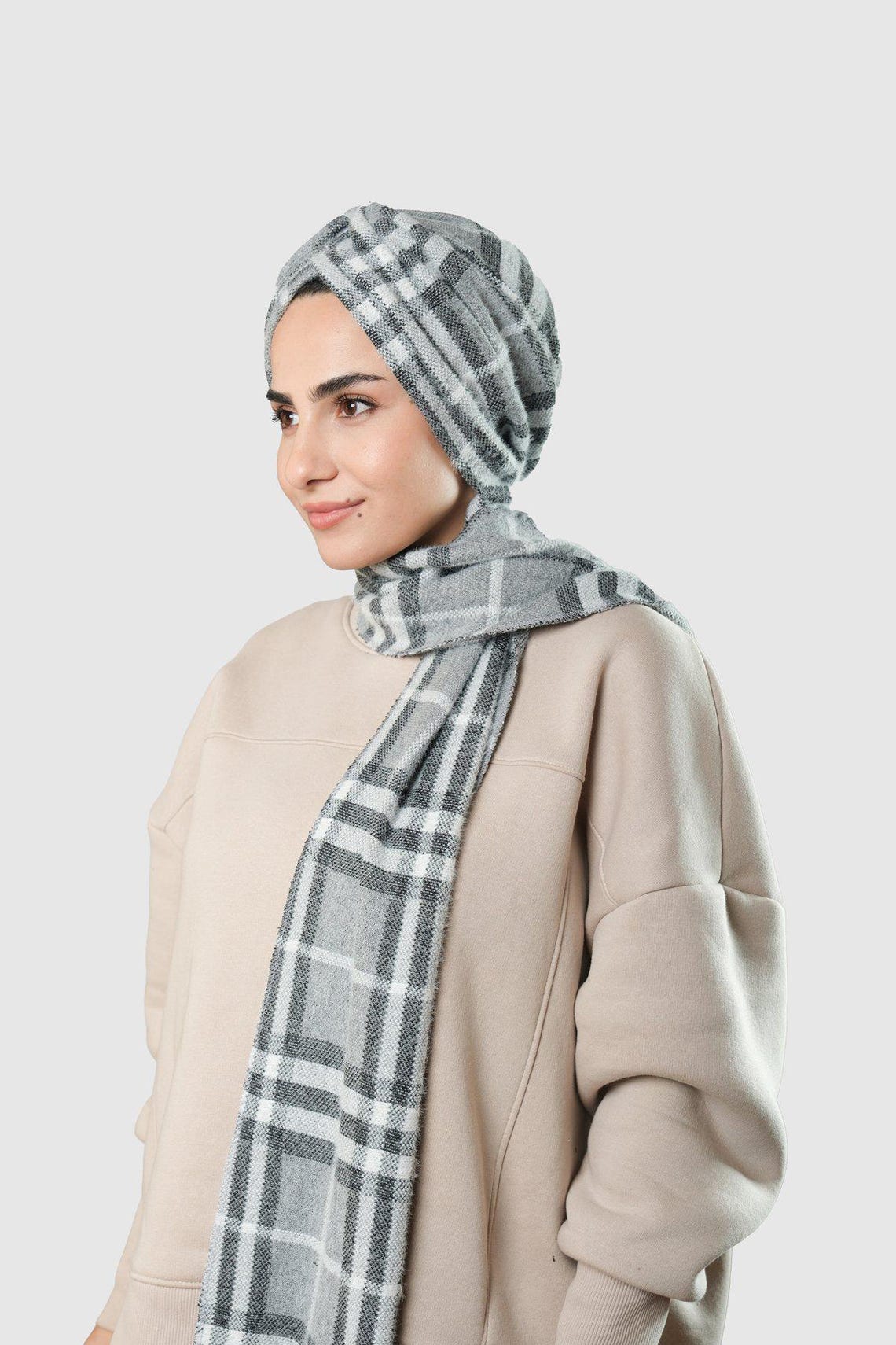 Winter Hijab Scarf With Attached Wrap | Jakar Plaid Headscarf in Grey ...