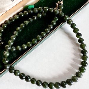 Vintage Natural 6mm Dark Green Jade Rounds Beads Necklace Gemstone ...