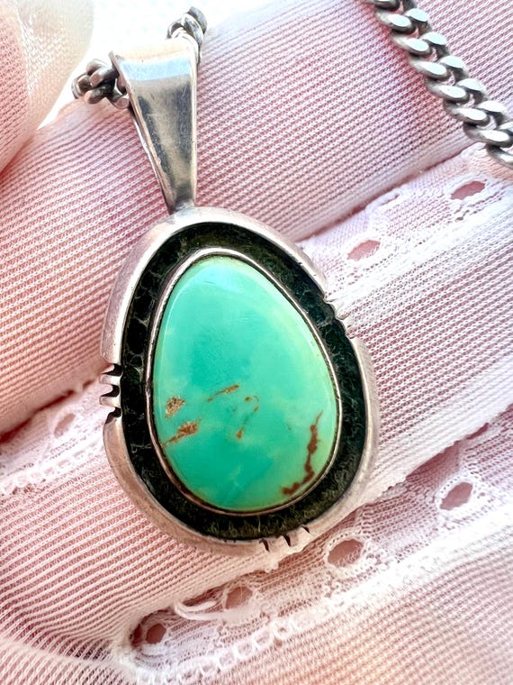 Vintage authentic Navajo Turquoise pendant 925 Silver… - Gem
