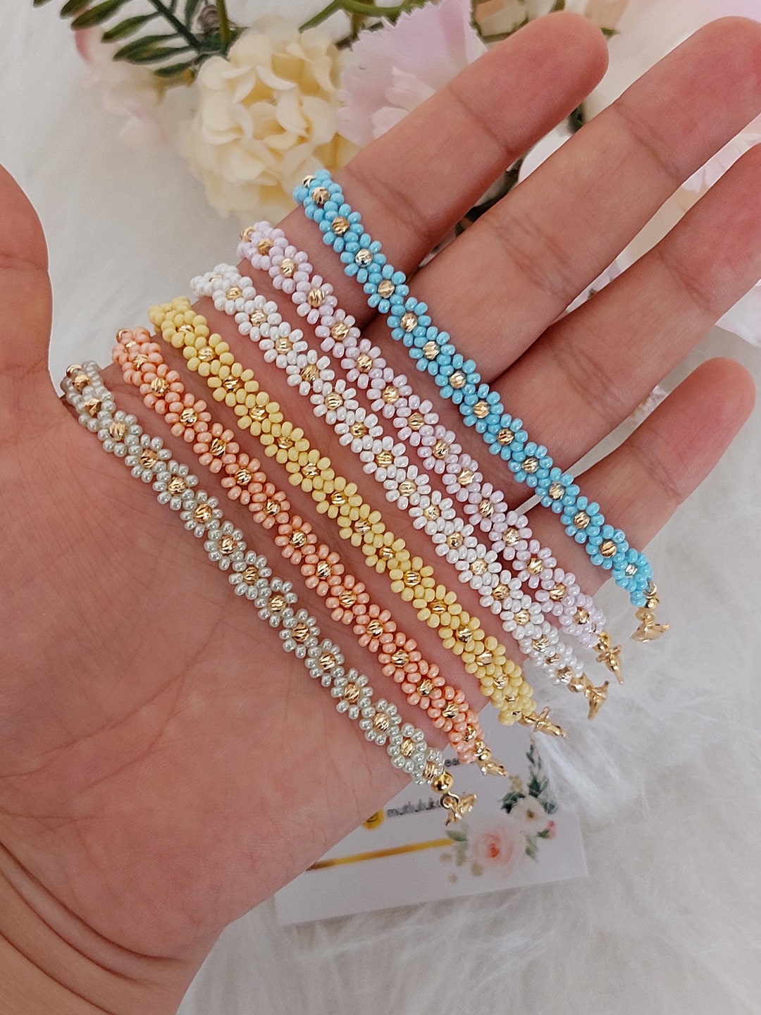 Dainty Handmade Daisy Chain Bracelet, Beaded Bracelets, Flower Beads ...