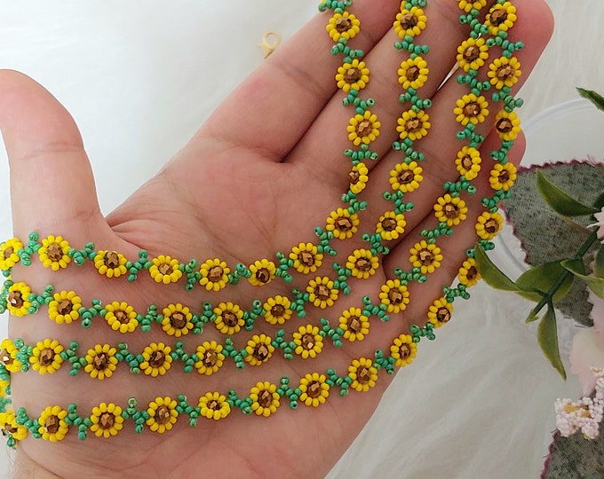 Daisy Chain Necklace, Earthy Colourful, Seed Bead Necklace, Layering ...