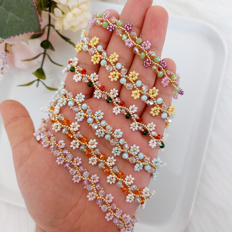 Beaded Daisy Chain - Etsy