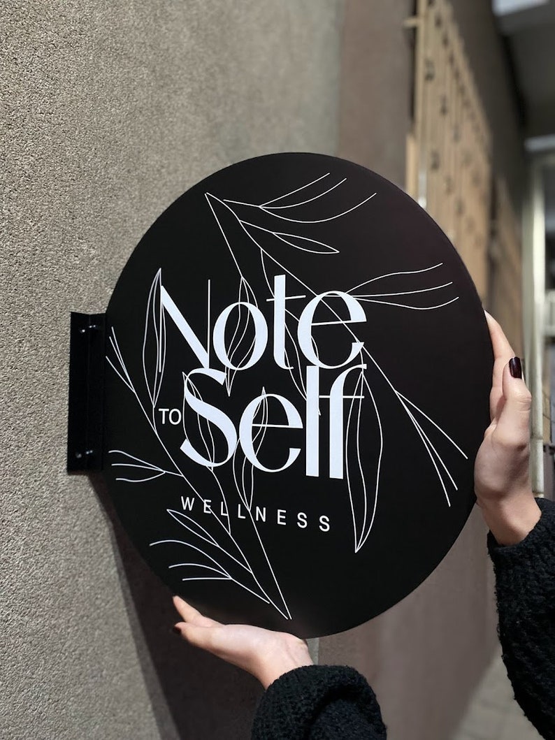 Custom Round Blade Sign Wall Hanging Shop Sign Storefront Blade Sign ...