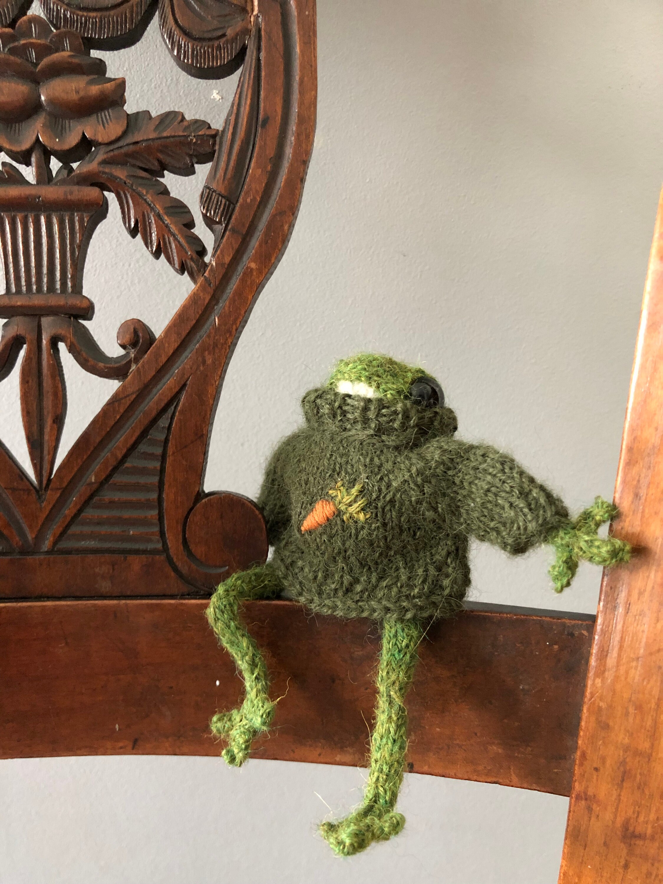 Spring Knitted Frog in a Sweater With Embroidered Carrot - Etsy