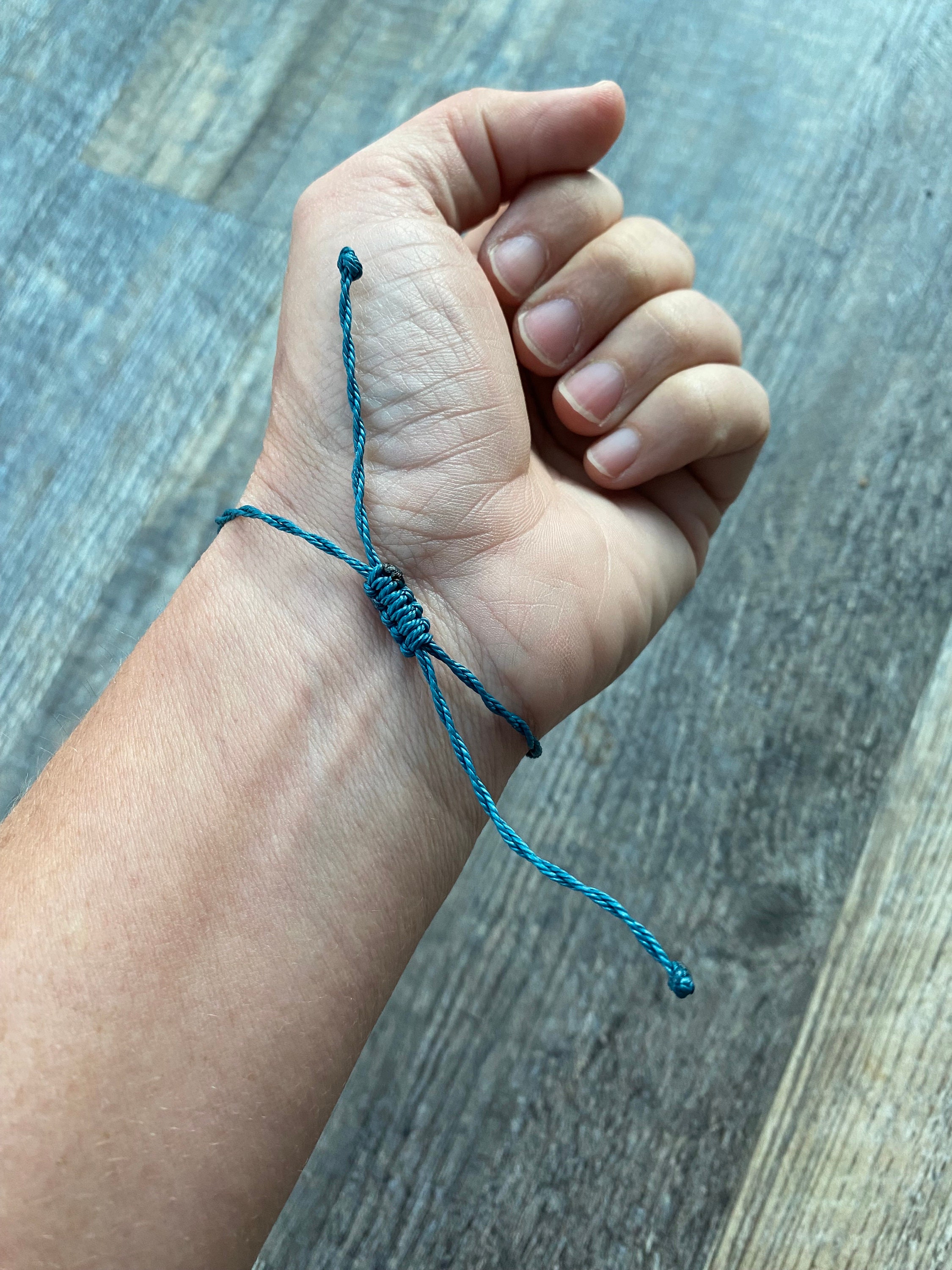 Minimalist Wave Bracelet - Etsy