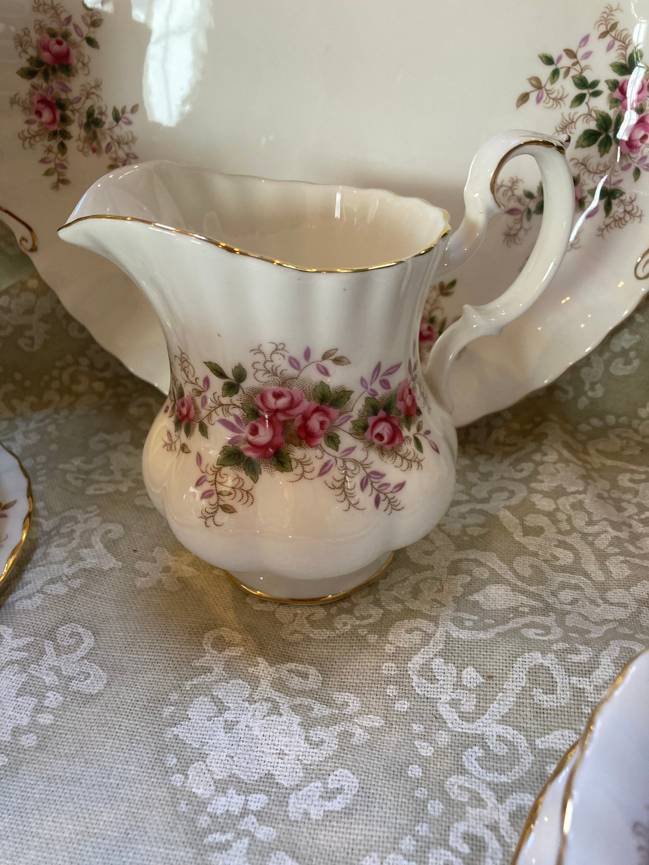 Royal Albert “lavender Rose “ Tea Set - Etsy