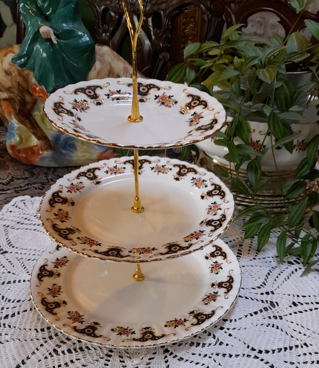 Vintage Stafford Balmoral Cake Stand - Etsy