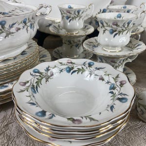 Vintage Royal Albert Brigadon Dinner Set - Etsy