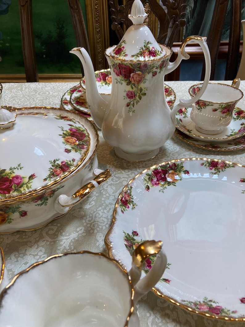 Royal Albert Old Country Roses Diner Set - Etsy
