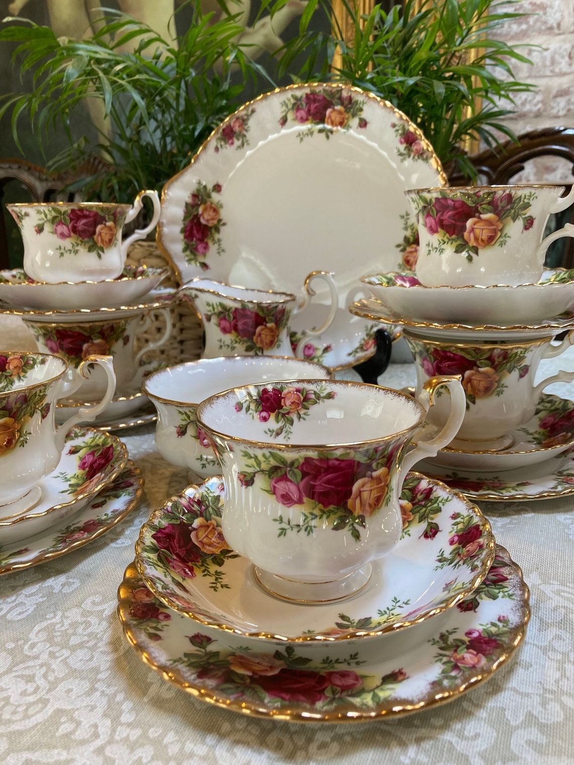 Royal Albert “old Country Roses” Tea Set - Etsy