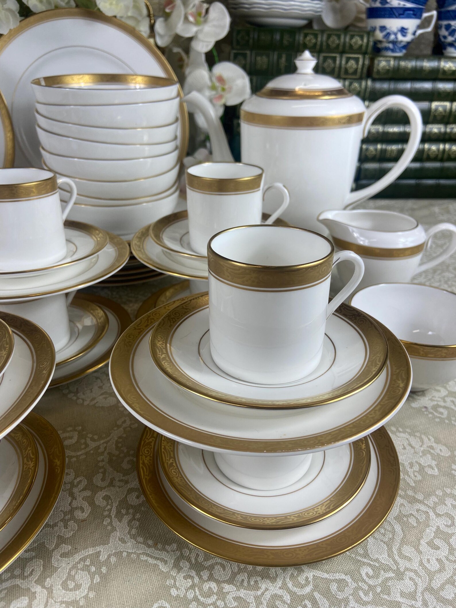 Royal Worcester Davenham Dinner Set - Etsy