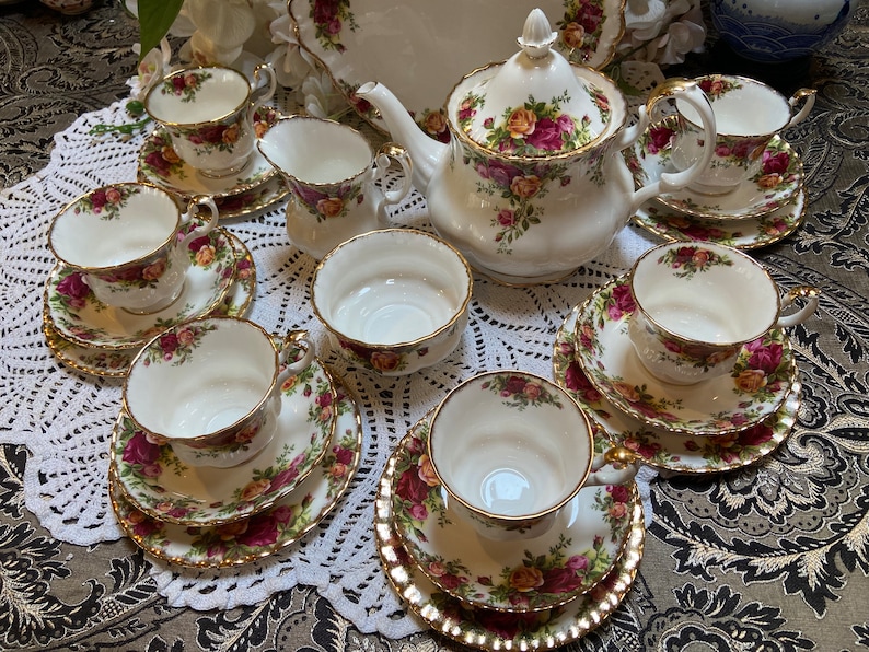 Royal Albert Old Country Roses Tea Set - Etsy