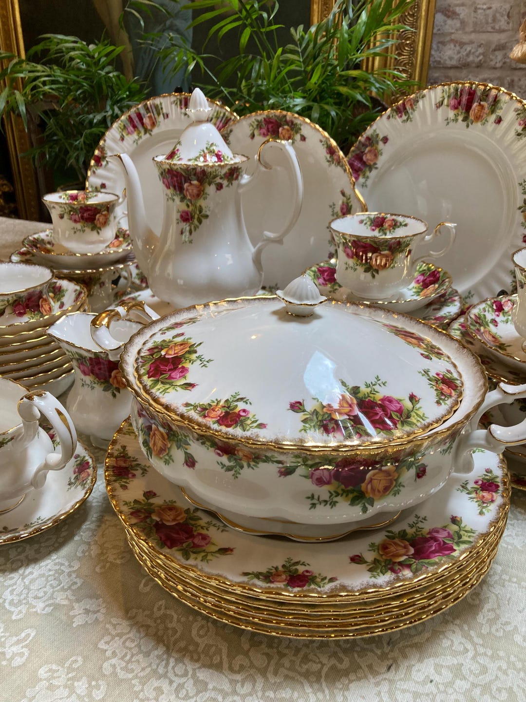 Royal Albert Old Country Roses Diner Set - Etsy