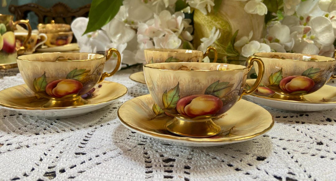 Vintage 4 Aynsley Gold Orchard Tea Cups With Saucers - Etsy