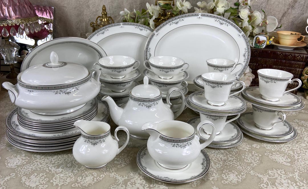 Royal Doulton York Dinner Set - Etsy