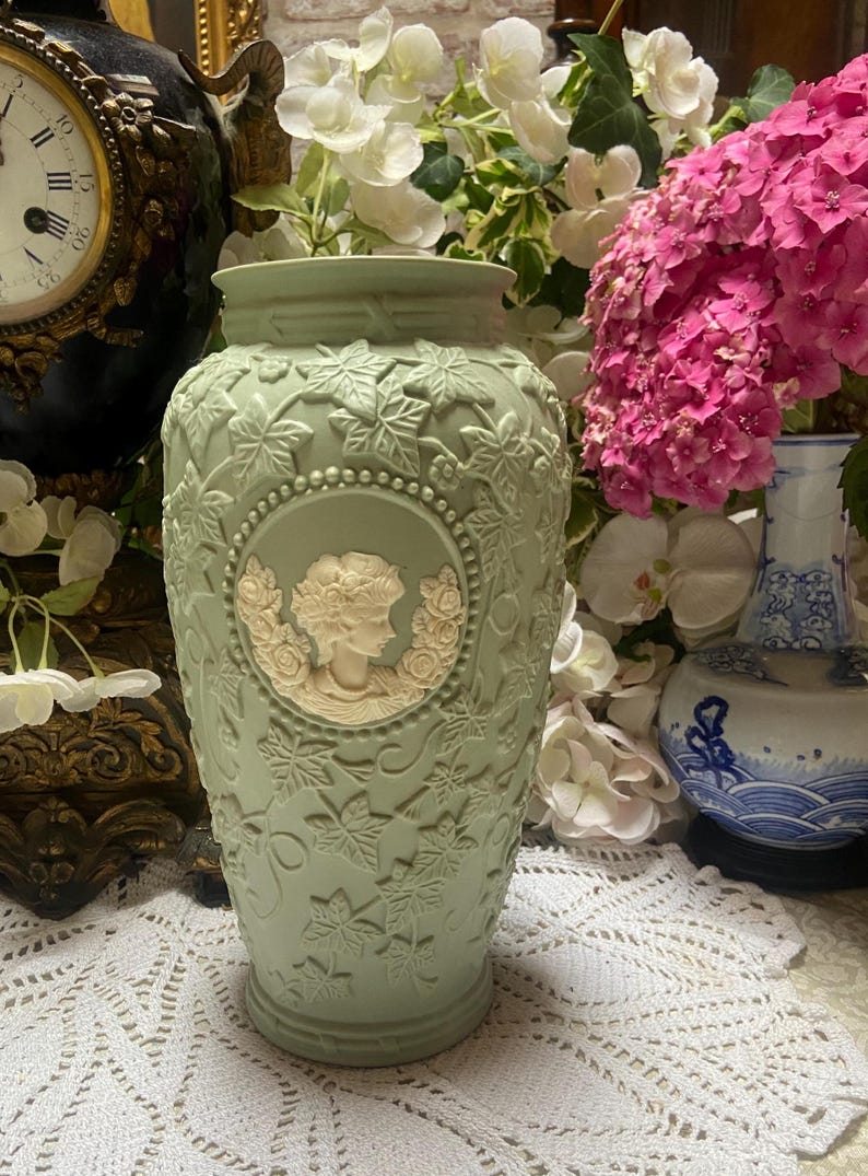 Vintage Cameo Vase - Etsy