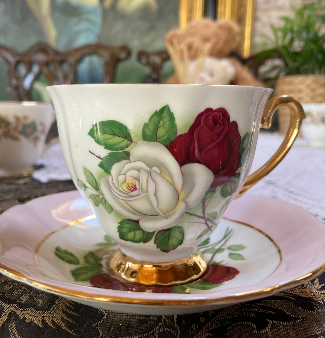 Royal Windsor Tea Cup and Saucer - Etsy