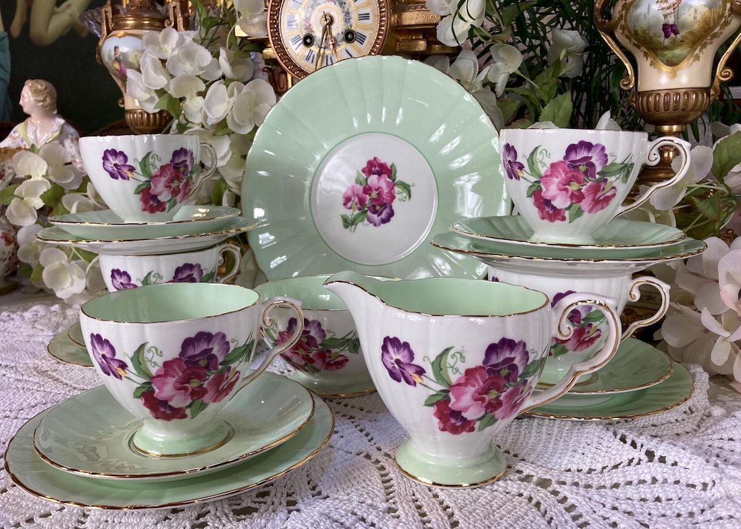 Vintage Royal Grafton Tea Set - Etsy