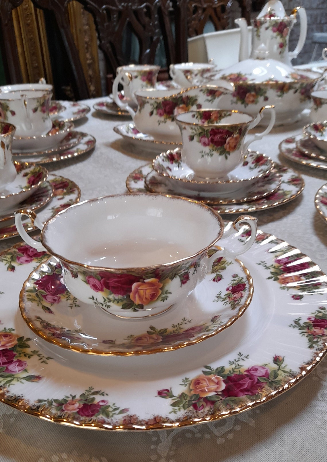 Royal Albert old Country Roses Dinner Set - Etsy