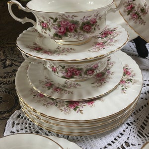 Royal Albert lavender Rose Dinner Set - Etsy