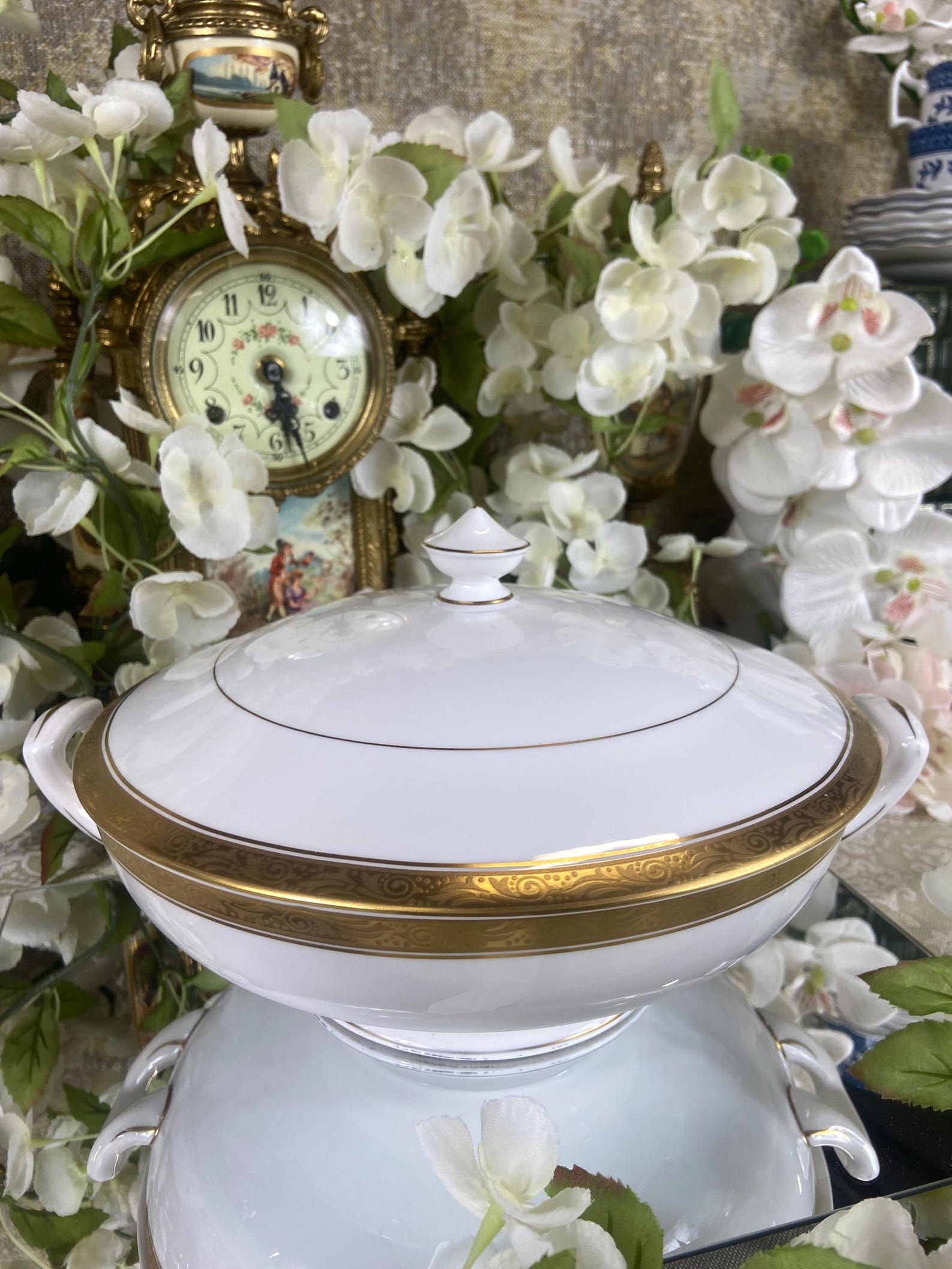Royal Worcester Davenham Tureen - Etsy