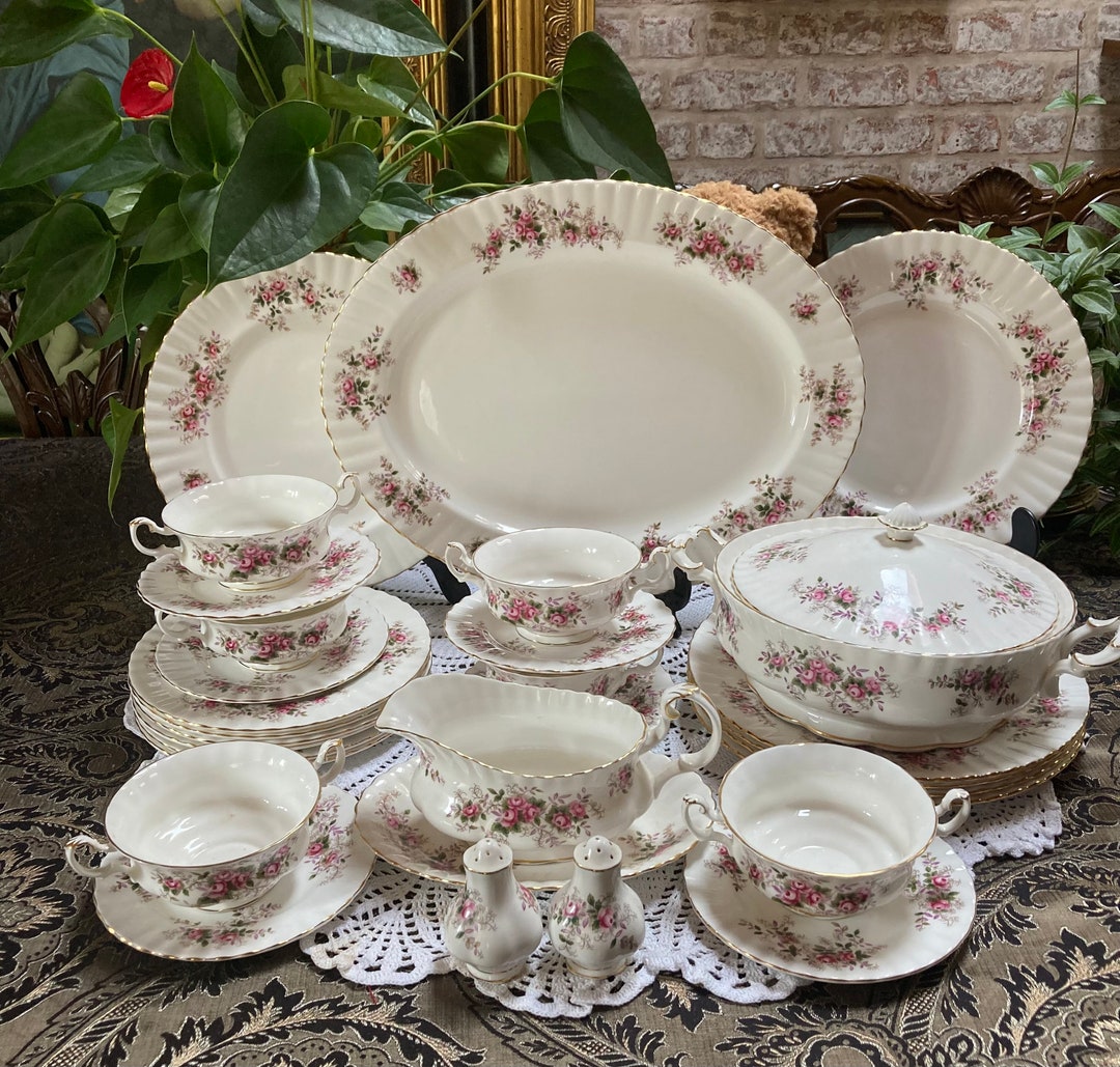 Royal Albert lavender Rose Dinner Set - Etsy