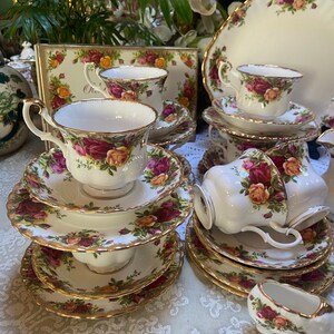 Royal Albert “old Country Roses “ Tea Set - Etsy