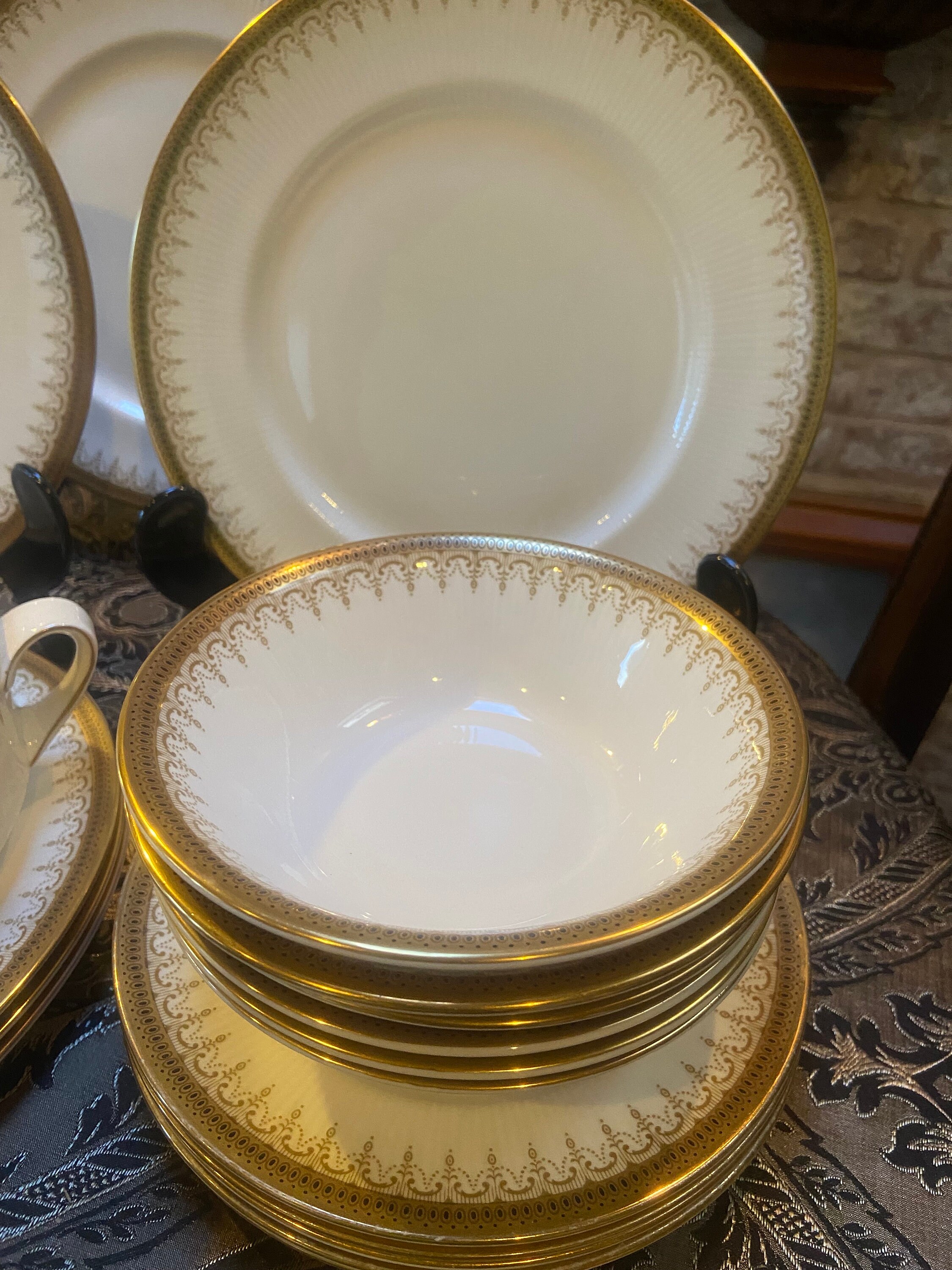 Paragon Athena Dinner Set - Etsy