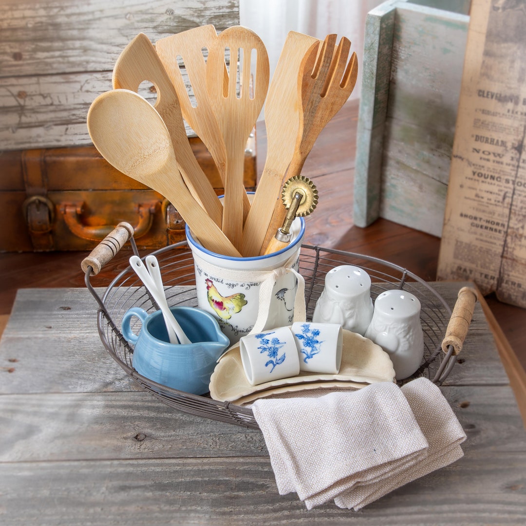 Farmhouse Kitchen Roundup- Countertop Metal Basket W/kitchen Tools - Etsy