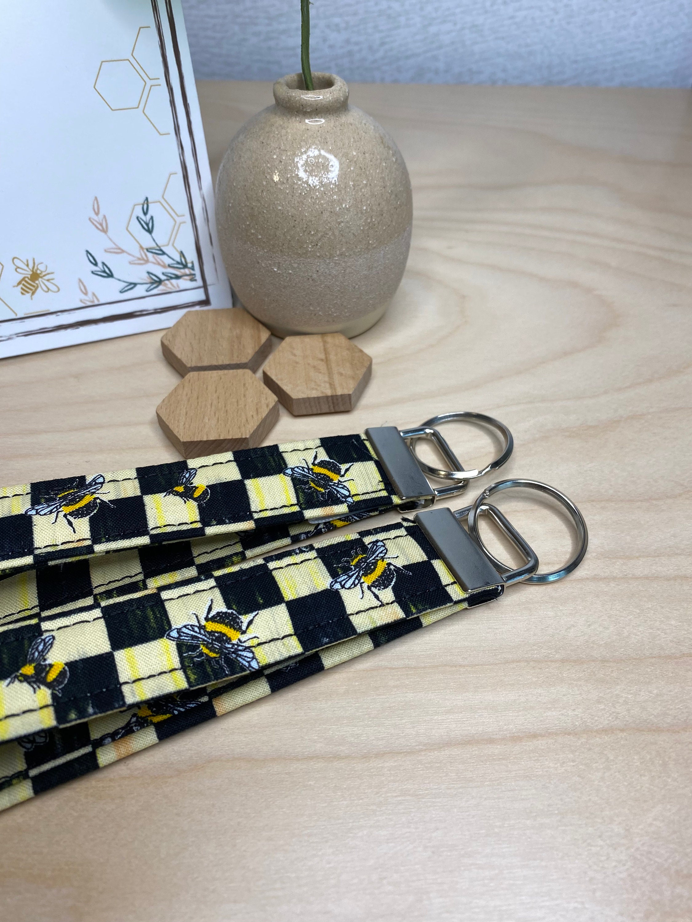 Honey Bee Fabric Key Fob: Bumble Bee Keychain Wristlet - Etsy