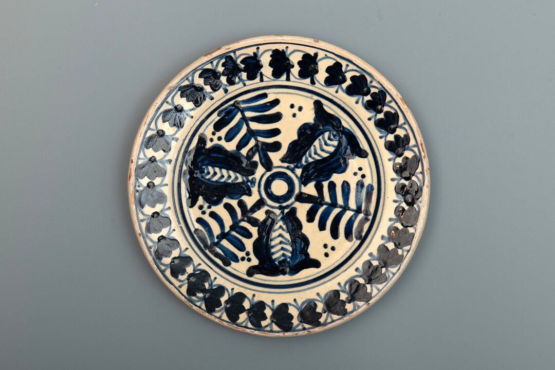 Vintage Romanian Pottery/ Transylvania Wall Plate - Etsy