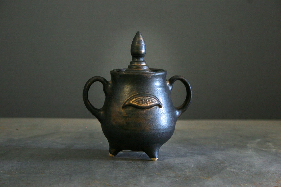 Pottery Cauldron With Lid Ceramic Witch Two Handled Cauldron Pot Gothic ...