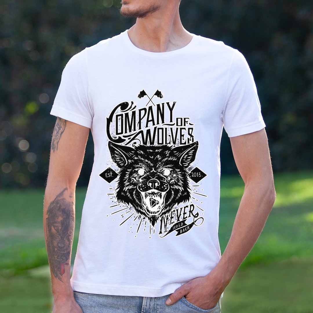Wolf T-shirt, Company of Wolves T-shirt, T-shirt With Wolf Print, Howling Wolf, Animal Print T ...