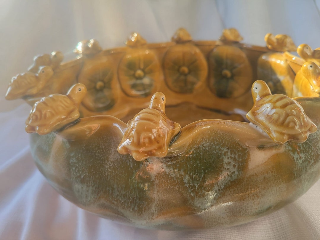 RARE FIND: Large Majolica Inspired Turtle Bowl - Etsy