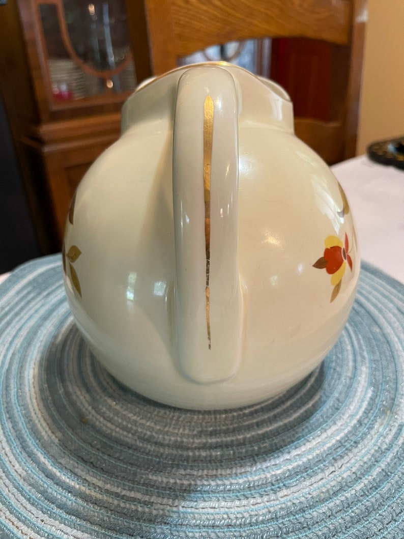 Hall’s Superior Kitchenware Pitcher in the Autumn Leaf Pattern - Etsy