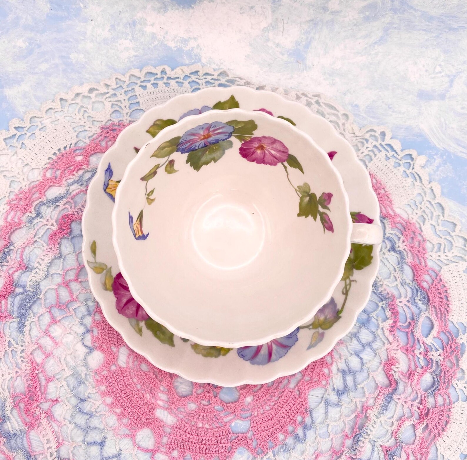 Petunia Scalloped Radford English Bone China Teacup and Saucer Set - Etsy